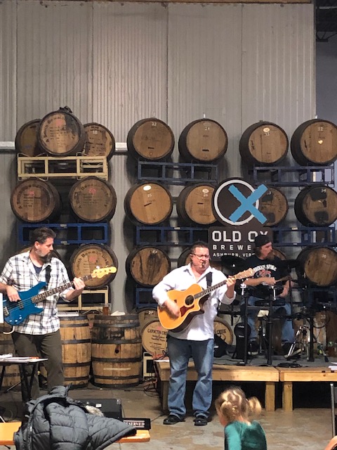 Photos – Todd Brooks & Pour Decisions